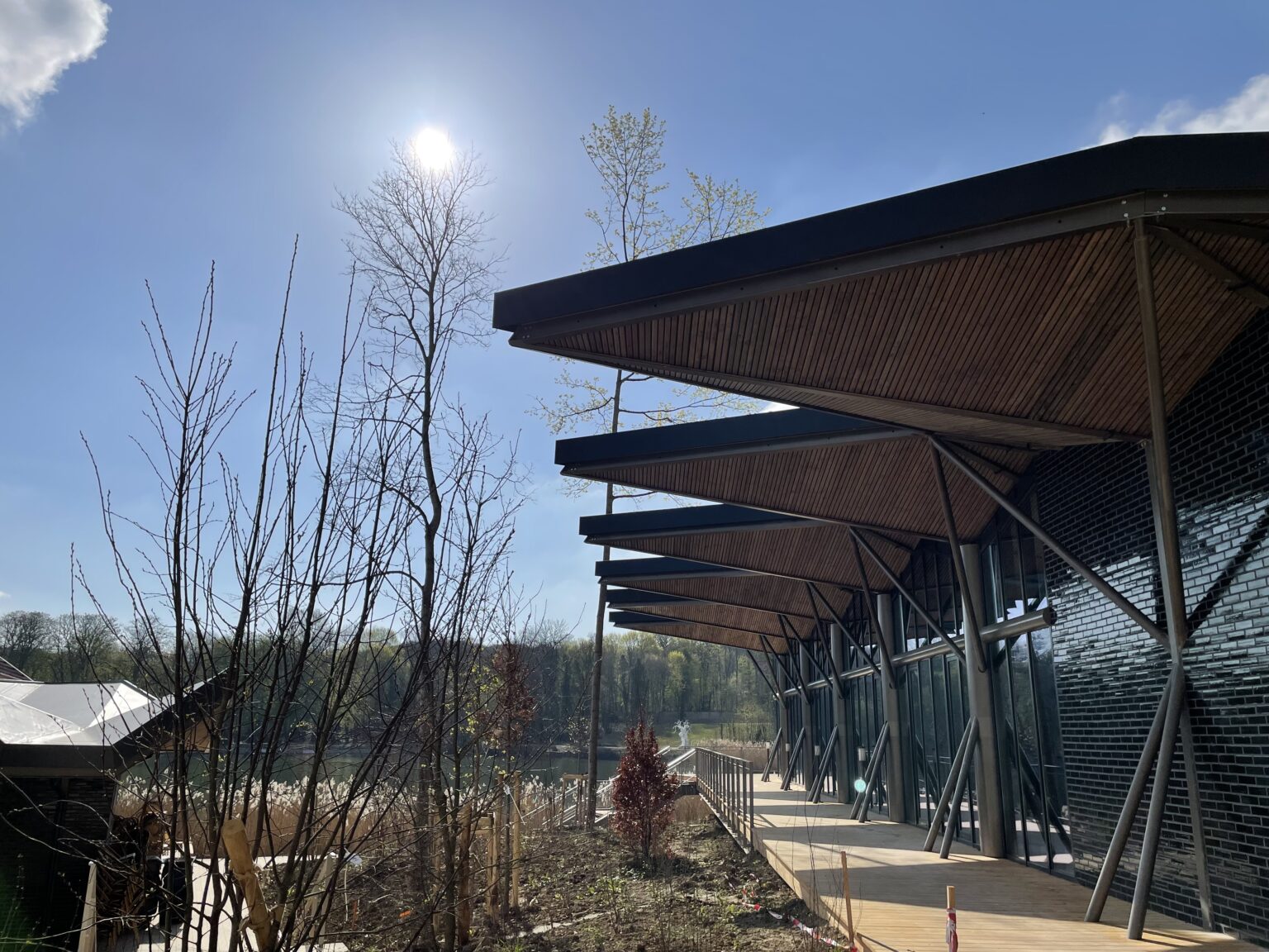 Les espaces – Hangar Y